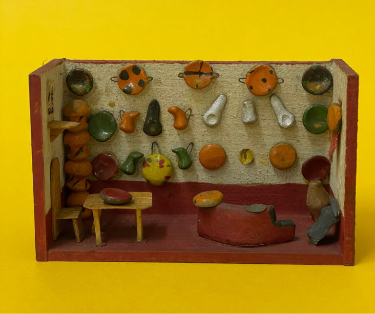The massive impact of miniature Mexican traditional toys - Pollock's ...